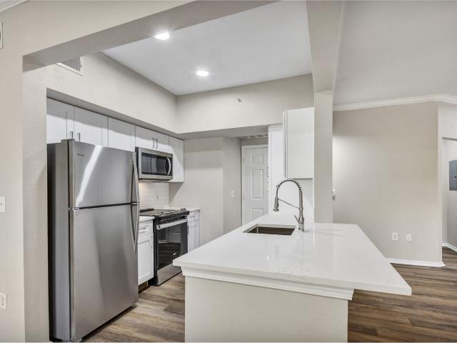 The Lodge at Lakeline Village 3 Bedroom Apartment for Rent at 2000 S Lakeline Blvd, Cedar Park, TX 78613
