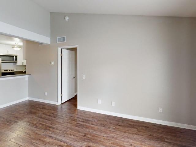 The Lodge at Porter Ranch Apartments 2 Bedroom Apartment for Rent at 10631 Lindley Ave, Los Angeles, CA 91326 Granada Hills