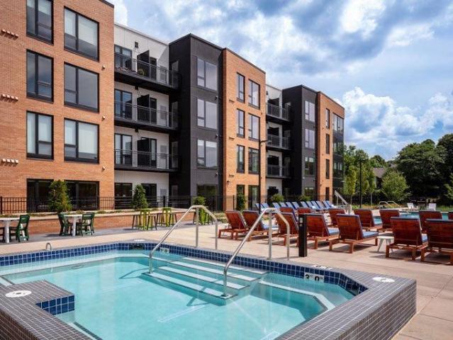 The Loden 2 Bedroom Apartment for Rent at 5995 Lincoln Dr, Edina, MN 55436