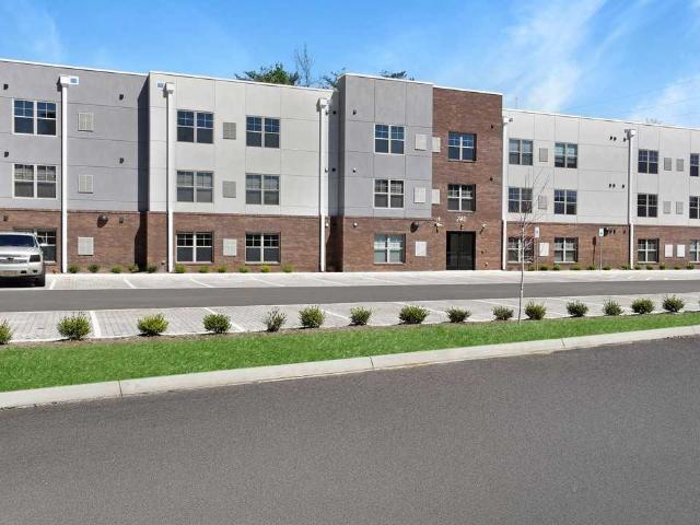 The Lofts at Pigeon Forge 1 Bedroom Apartment for Rent at 770 Marshall Acres, Pigeon Forge, TN 37863