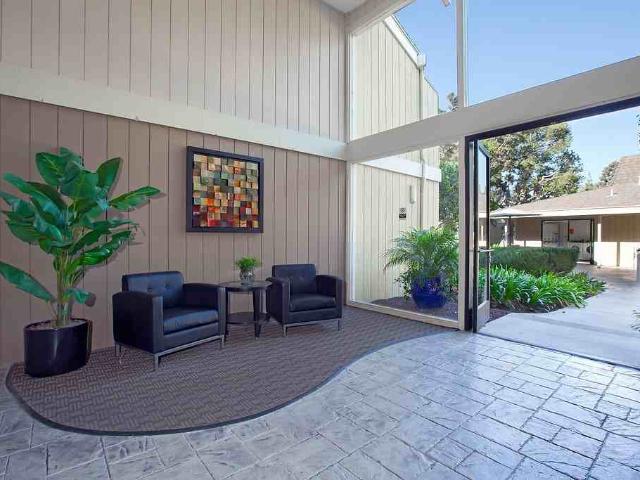 The Lofts at Pinehurst 1 Bedroom Apartment for Rent at 1021 Scandia Ave, Ventura, CA 93004