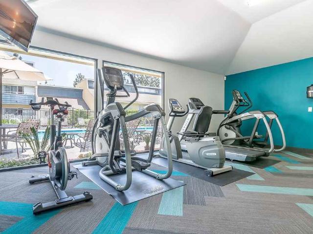 The Lofts at Pinehurst 1 Bedroom Apartment for Rent at 1021 Scandia Ave, Ventura, CA 93004