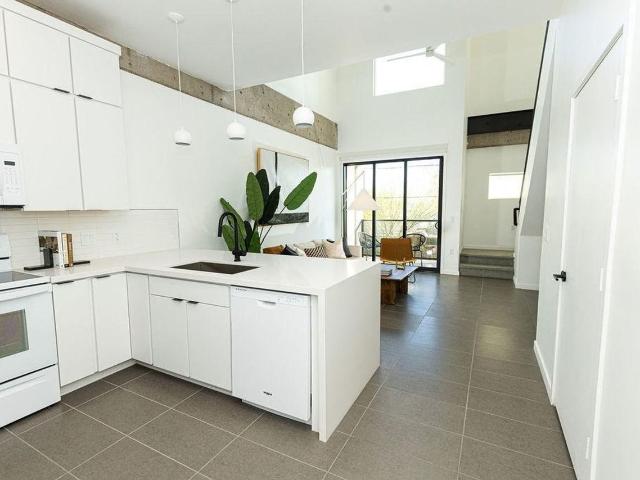 The Lofts on 7th 1 Bedroom Apartment for Rent at 2722 North 7th Street, Phoenix, AZ 85006