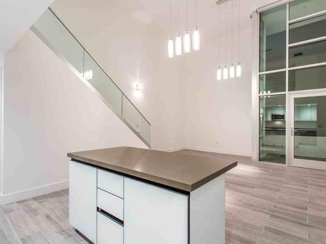 The Lofts on La Brea Studio Apartment for Rent at 1616 N La Brea Ave, Los Angeles, CA 90028 Central Hollywood