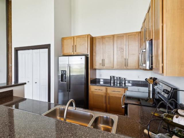 The Lofts of Greenville 3 Bedroom Apartment for Rent at 201 Smythe St, Greenville, SC 29611