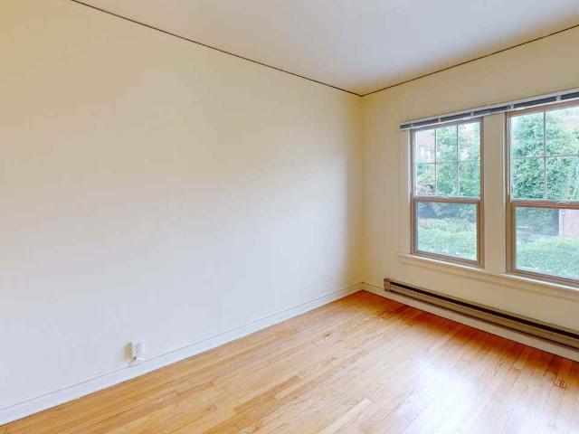 The Lola Apartments 1 Bedroom Apartment for Rent at 326 W Mercer St, Seattle, WA 98119 Lower Queen Anne