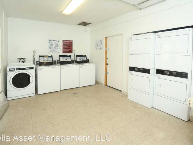 The Loop @ 950 1 Bedroom Apartment for Rent at 950 Louisiana Blvd Se, Albuquerque, NM 87108 Trumbull Village