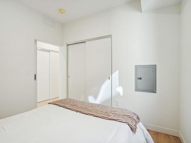 The Lora 2 Bedroom Apartment for Rent at 3027 James Ave S, Minneapolis, MN 55408 Uptown