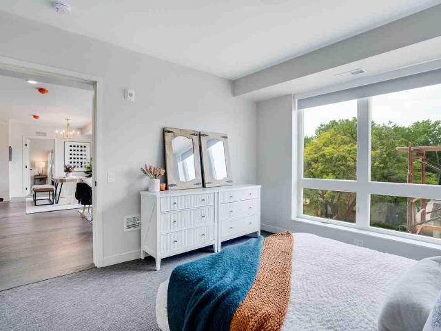The Lorient 2 Bedroom Apartment for Rent at 3901 Sunnyside Rd, Minneapolis, MN 55424 Linden Hills