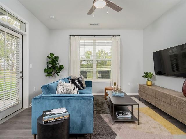 The Laurel 1 Bedroom Apartment for Rent at 3498 Jefferson Ridge Dr, Jeffersonville, IN 47130