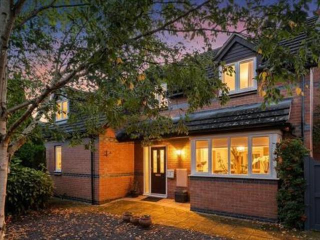 The Laurels, Milton Green, 4 Bedroom Detached