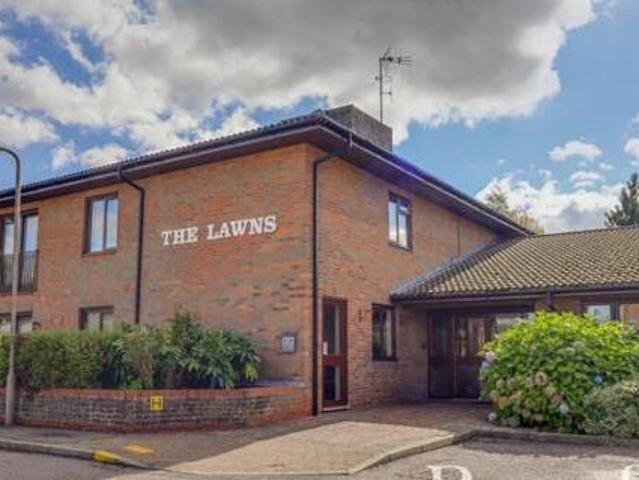 The Lawns, Uplands Road, 1 Bedroom Apartment