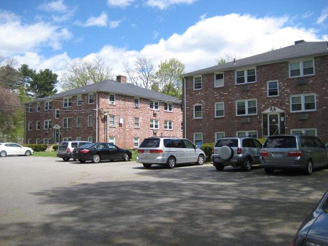 Riverside Apartments Studio Apartment for Rent at Horne Street, Methuen, MA 01844