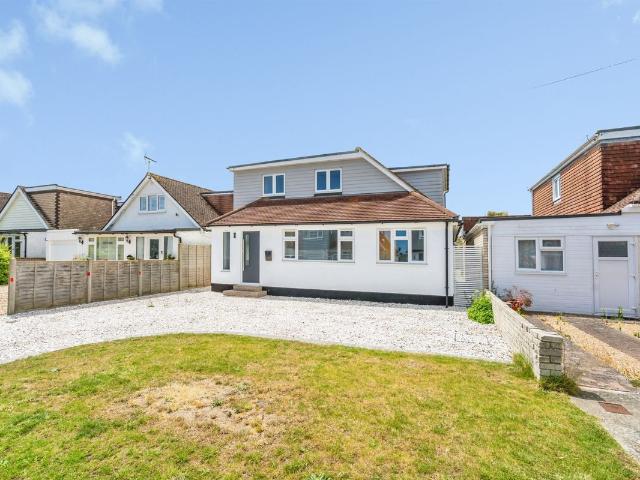 The Layne, Bognor Regis PO22, 5 bed property to rent, £3,000 pcm | PrimeLocation