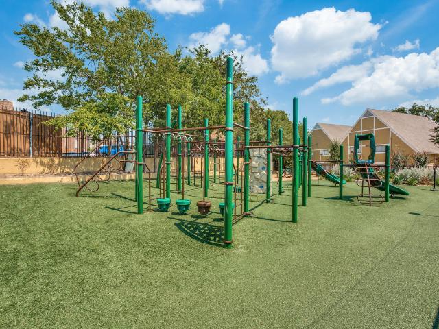 The Lake Lofts 1 Bedroom Apartment for Rent at 2795 N Buckner Blvd, Dallas, TX 75228