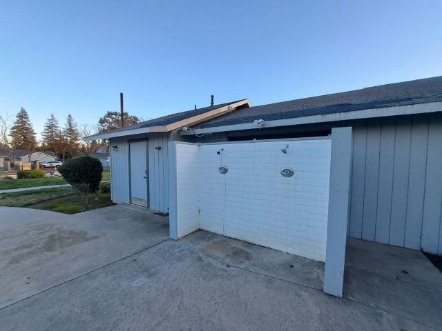 The Lakes 2 Bedroom Apartment for Rent at 4444 W Palo Alto Ave, Fresno, CA 93722 Fig Garden Loop