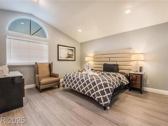 The Lakes, Summerlin Home