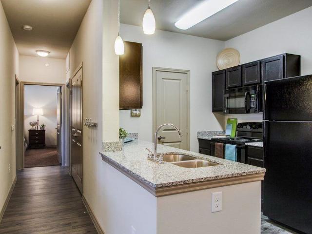 The Lakeshore Apartment Homes 3 Bedroom Apartment for Rent at 300 E Swisher Rd, Lake Dallas, TX 75065