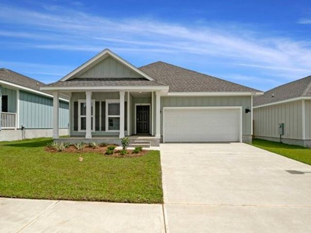 The Lamar Plan Lakes of Woodbine Community