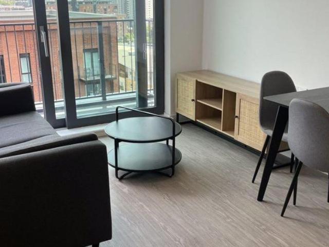 The Landmark, 30 Oldfield Road, Salford M5, 1 bed flat to rent, £1,150 pcm | PrimeLocation