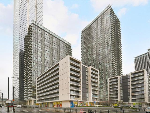 The Landmark, Canary Wharf, London E14, 1 bed flat to rent, £2,350 pcm | PrimeLocation