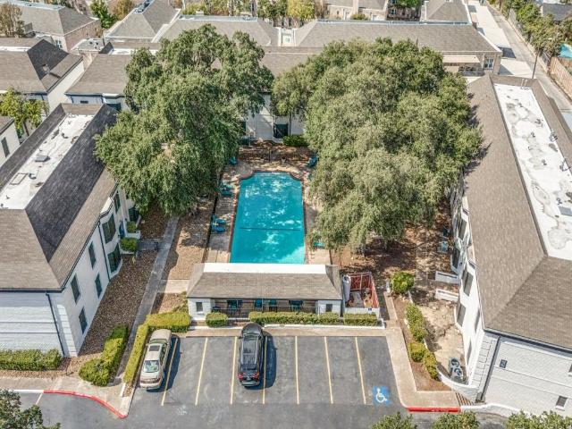The Landmark at Alamo Heights 1 Bedroom Apartment for Rent at 67 Brees Blvd, San Antonio, TX 78209 Terrell Heights