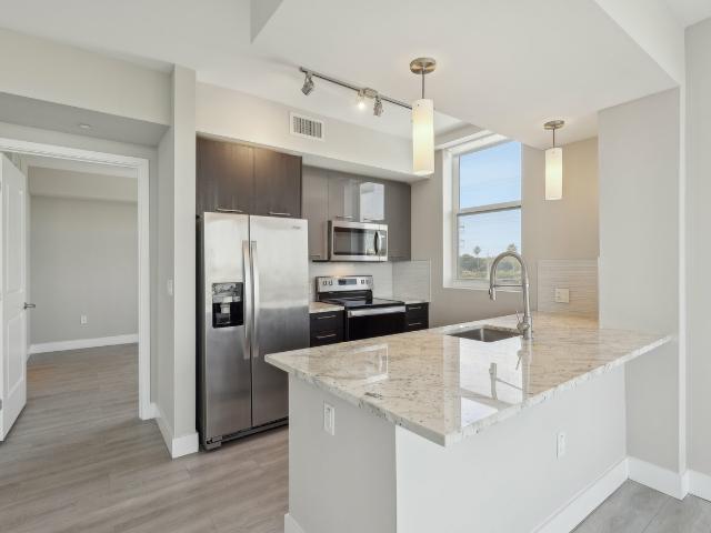 The Landmark South 1 Bedroom Apartment for Rent at 6055 Nw 105th Ct, Doral, FL 33178