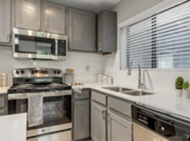 The Landon Apartments