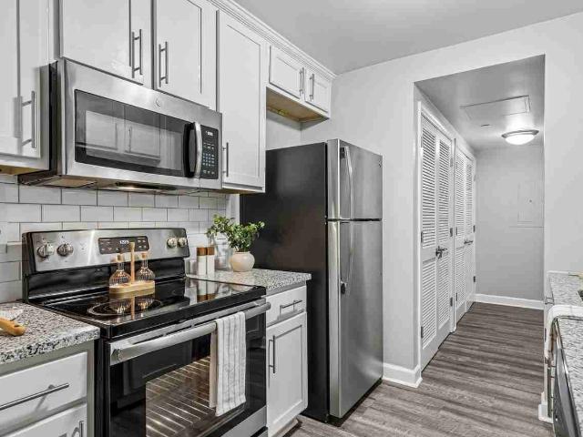 The Landing 2 Bedroom Apartment for Rent at 115 W Monument Ave, Dayton, OH 45402 Downtown Dayton
