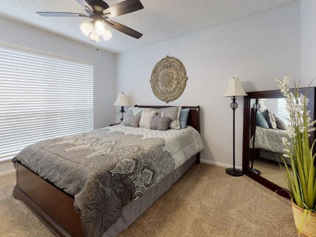 The Landing at Clear Lake 1 Bedroom Apartment for Rent at 240 El Dorado Blvd, Houston, TX 77598 Clear Lake