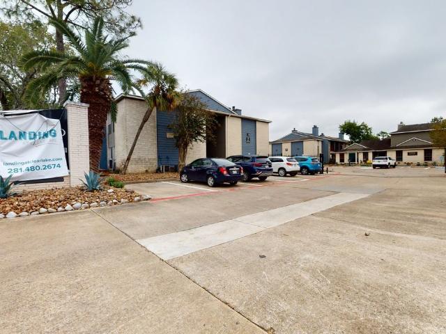 The Landing at Clear Lake 2 Bedroom Apartment for Rent at 240 El Dorado Blvd, Houston, TX 77598 Clear Lake