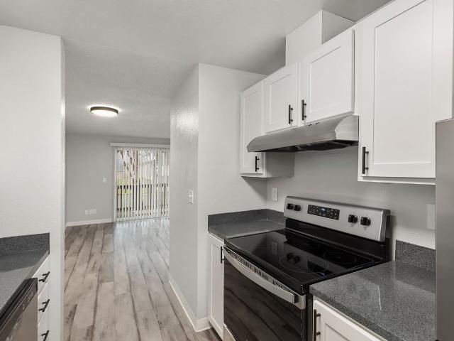The Landing at North 26th 1 Bedroom Apartment for Rent at 2550 N Vassault St, Tacoma, WA 98406 West End