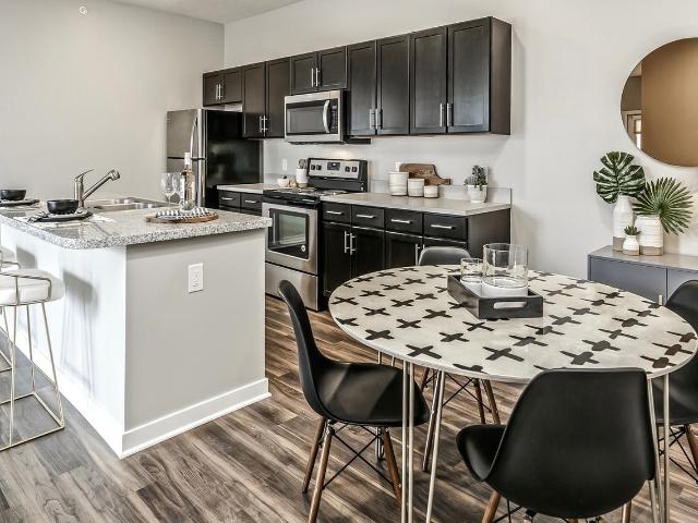The Landings Apartments 1 Bedroom Apartment for Rent at 10215 Cape Cod Lndg, Bellevue, NE 68123