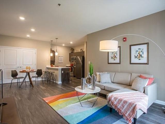 The Landings at Meadowood Apartment Homes One Bedroom 848 sqft