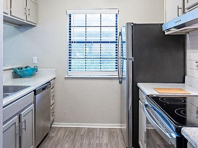 The Landings at Northgate Apartments 1 Bedroom Apartment for Rent at 4608 W Northgate Dr, Irving, TX 75062