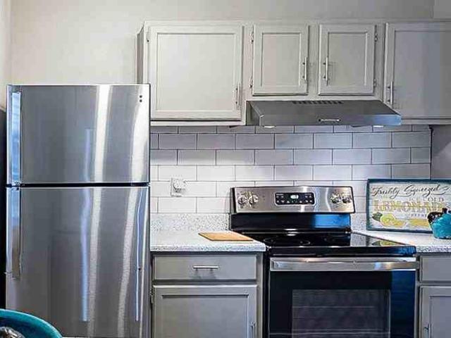 The Landings at Northgate Apartments 1 Bedroom Apartment for Rent at 4608 W Northgate Dr, Irving, TX 75062