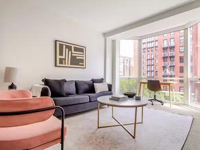 The Lansburgh, 420 7th St Northwest, Penn Quarter 1 Bedroom.