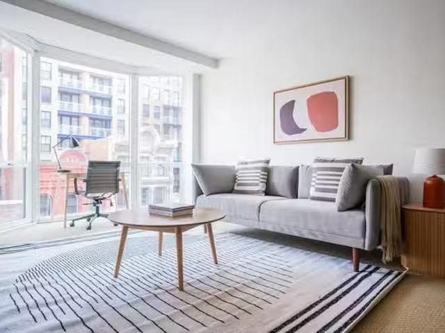 The Lansburgh, 425 8th St Northwest, Penn Quarter 1 Bedroom.
