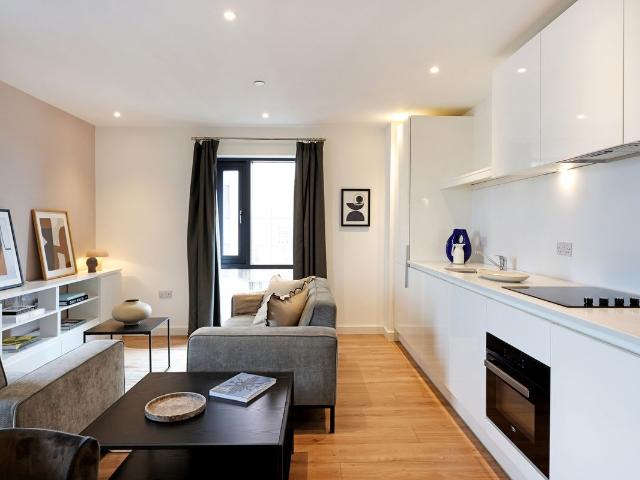 The Lansdowne, 25 Hagley Road, Birmingham B16, 2 bed flat to rent, £1,445 pcm | PrimeLocation
