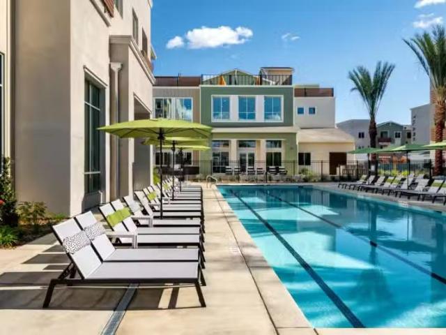 The Lark at Copper River Fresno, CA