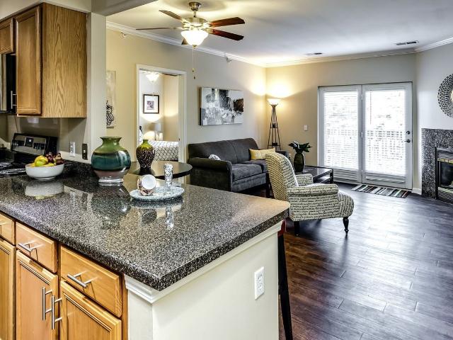 The Larimore 2 Bedroom Apartment for Rent at 13302 Larimore Ave, Omaha, NE 68164 Hillsborough