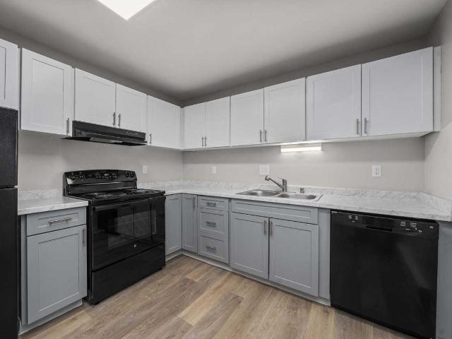 The Larson 2 Bedroom Apartment for Rent at 7645 Pacific Ave, Tacoma, WA 98408 South End