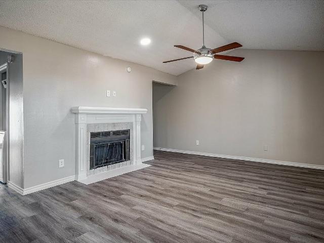 The Lex 1 Bedroom Apartment for Rent at 9701 W Ferris Branch Blvd, Dallas, TX 75243