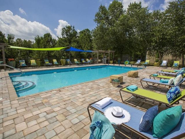 The Lexington Apartments 1 Bedroom Apartment for Rent at 15000 Chenal Pkwy, Little Rock, AR 72211 Rock Creek