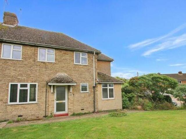 The Leys, Yardley Hastings, 3 Bedroom End
