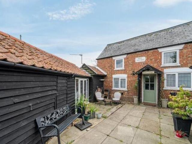 The Leys, Langford, 2 Bedroom Detached