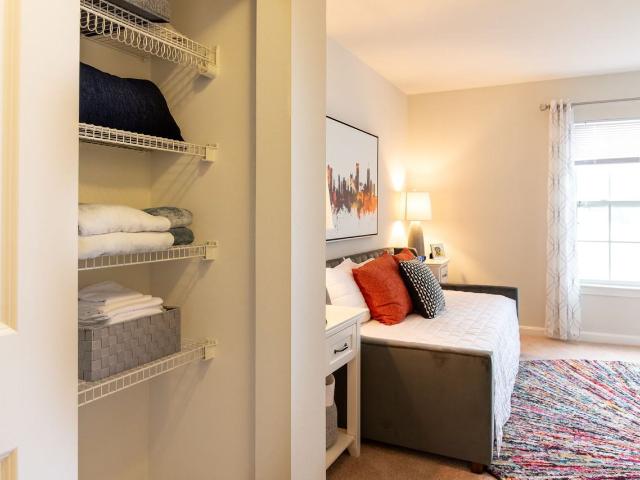 The Ledges 3 Bedroom Apartment for Rent at 1 Avalon Dr, Weymouth Town, MA 02188 Weymouth Landing