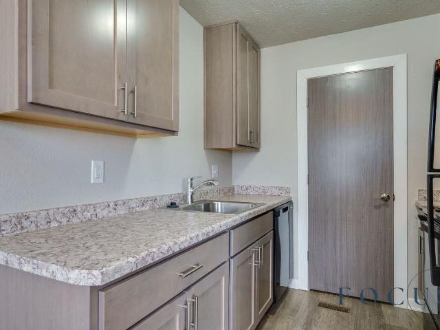 The Legends 2 Bedroom Apartment for Rent at 841 Gawain Cir, West Carrollton, OH 45449