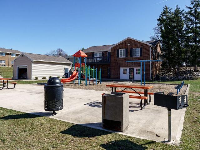 The Legends 2 Bedroom Apartment for Rent at 841 Gawain Cir, West Carrollton, OH 45449