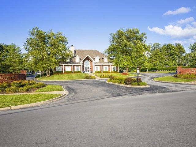 The Legends Apartments 1 Bedroom Apartment for Rent at 11000 Indian Legends Dr, Louisville, KY 40241